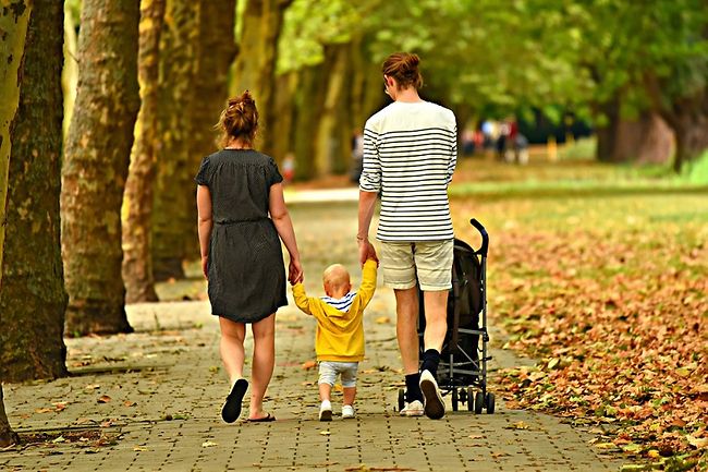 Nachweis der Elterneigenschaft in der Pflegeversicherung | Personal | Haufe
