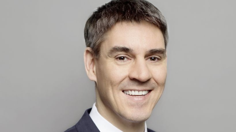 Personalmanagement: Gehalt der Dax-Vorstände : Gehalt Dominik Wehner ...