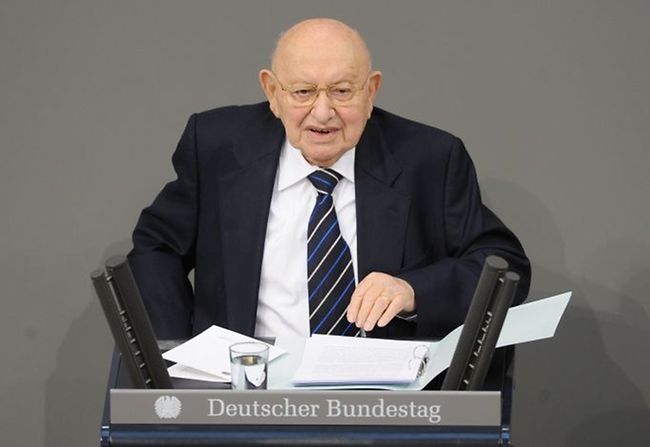 Rhetorikvorbild für Trainer: Marcel Reich-Ranicki ausgezeichnet ...